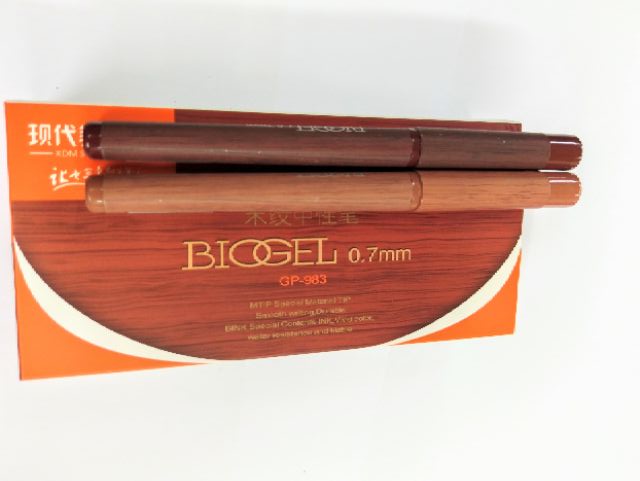 Bút gel Biogel GP983 ngòi 0.7mm